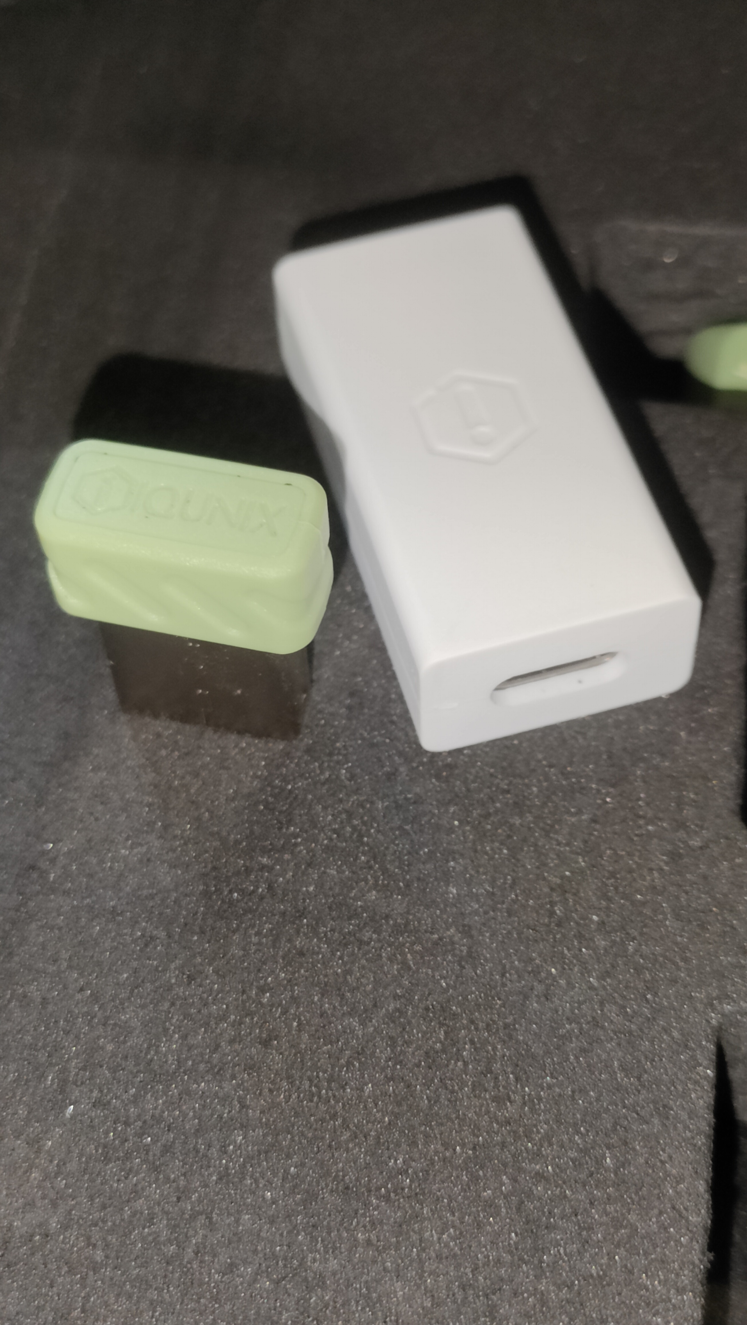 【心得】鍵盤開箱：iQunix ZX75-露營 75% 三模熱插拔 成品鍵盤 @電腦應用綜合討論 哈啦板 - 巴哈姆特